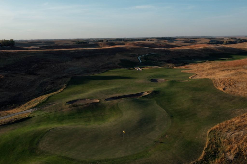 All 18 holes at Landmand Golf Club - The Golfer’s Journal