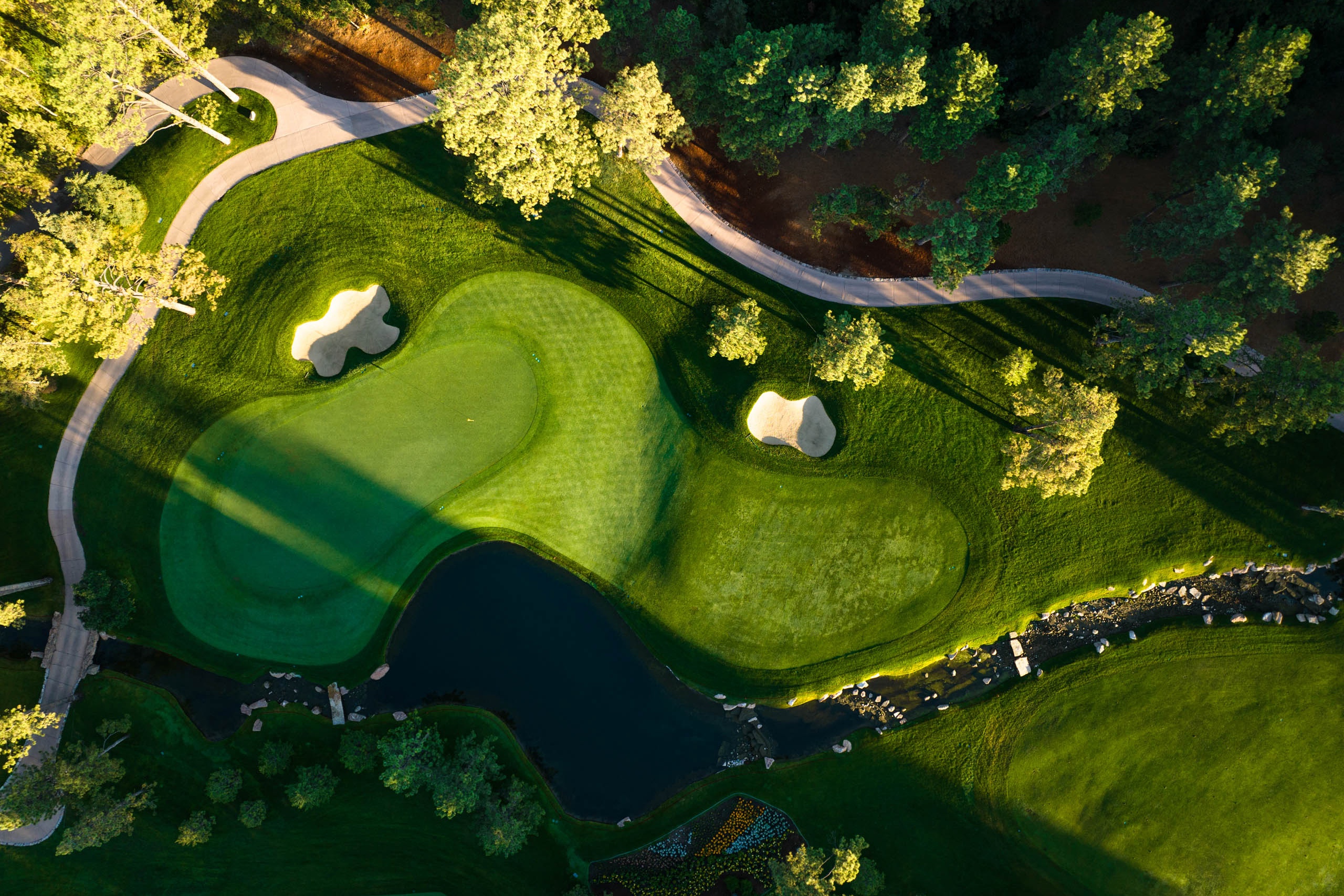 The Return of Castle Pines - The Golfer’s Journal